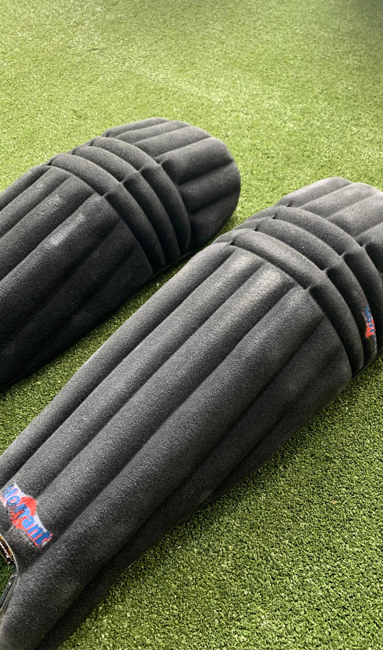 Morrant International ULTRALITE - Batting Pads – www.brewingcricket.com